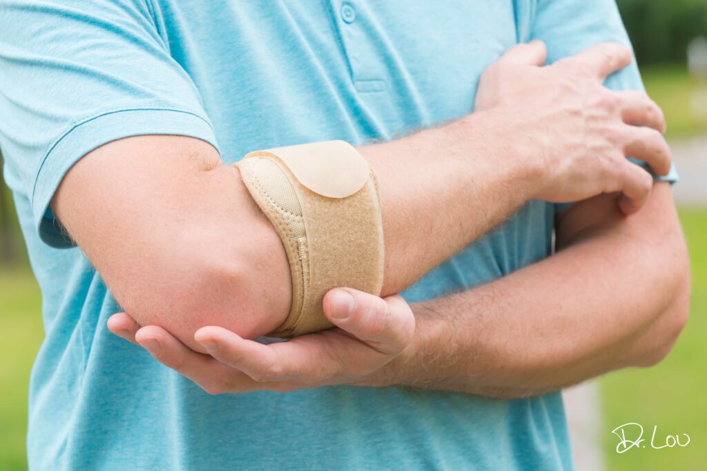 Elbow Pain in Guitar Players - Lateral Epicondylitis. - Jacobs ...